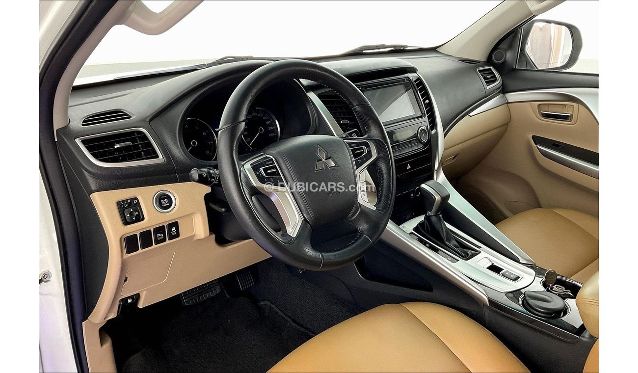 Used Mitsubishi Montero GLX 2017 for sale in Dubai - 638723