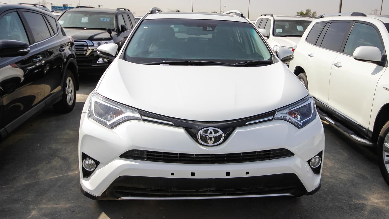 Used Toyota RAV4 Right Hand Drive 2015 for sale in Dubai - 90531