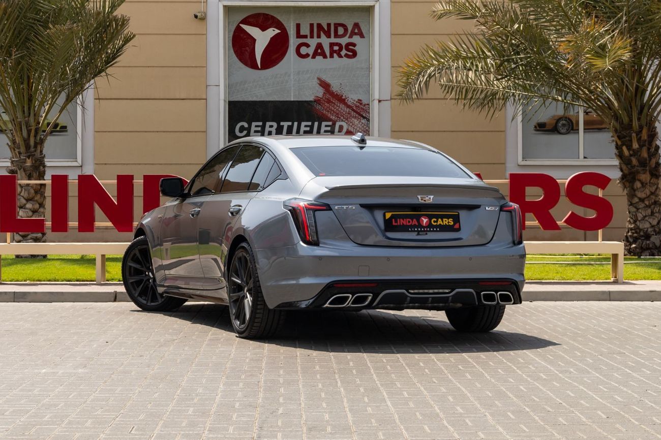 Used Cadillac CT5 V 3.0T 2022 for sale in Dubai - 871907