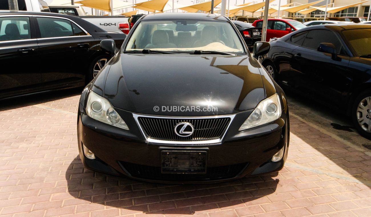 Used Lexus IS300 2008 for sale in Sharjah - 65809