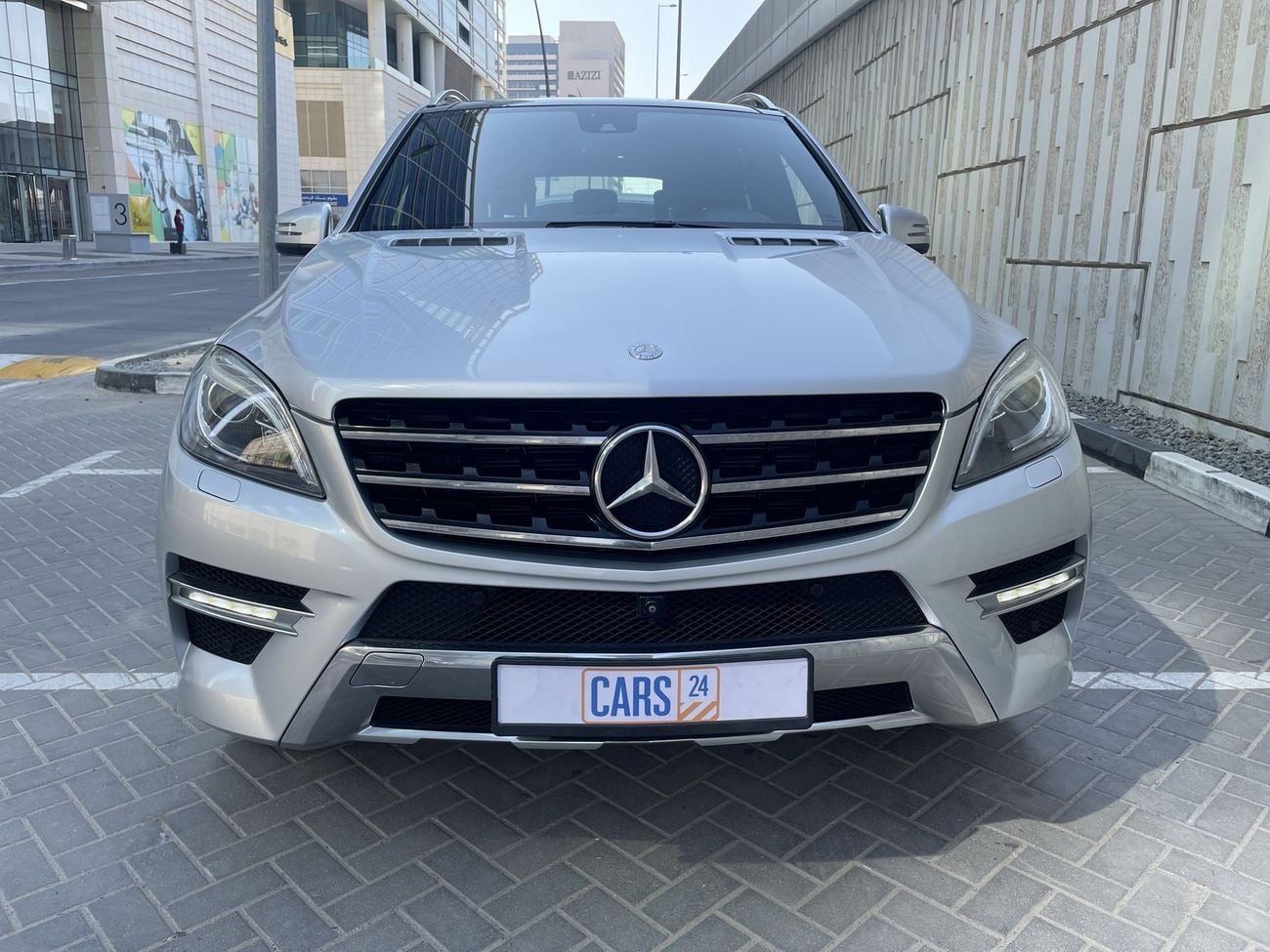 Used Mercedes-Benz ML 400 ML400 3000 2015 for sale in Dubai - 473555