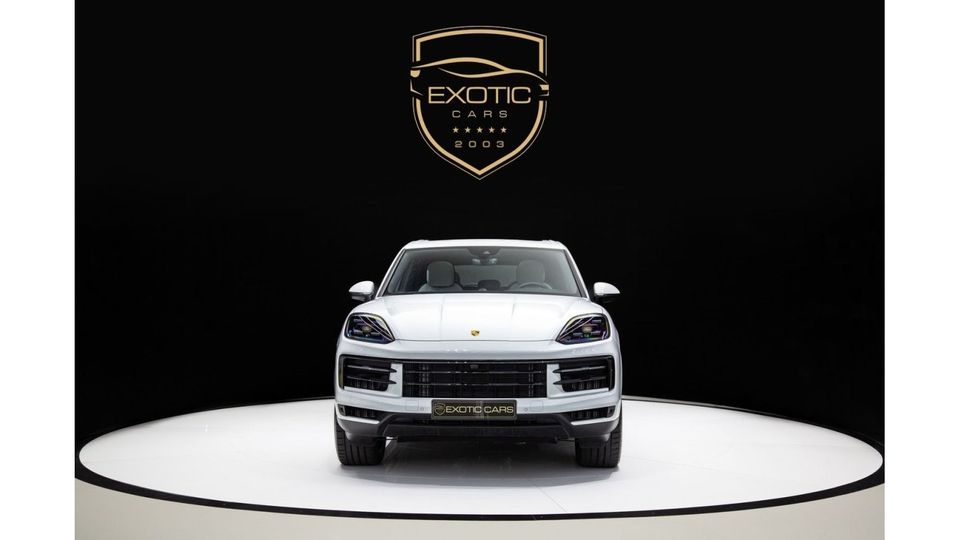 Used Porsche Cayenne WARRANTY OCT 2025 2024 for sale in Dubai - 761462