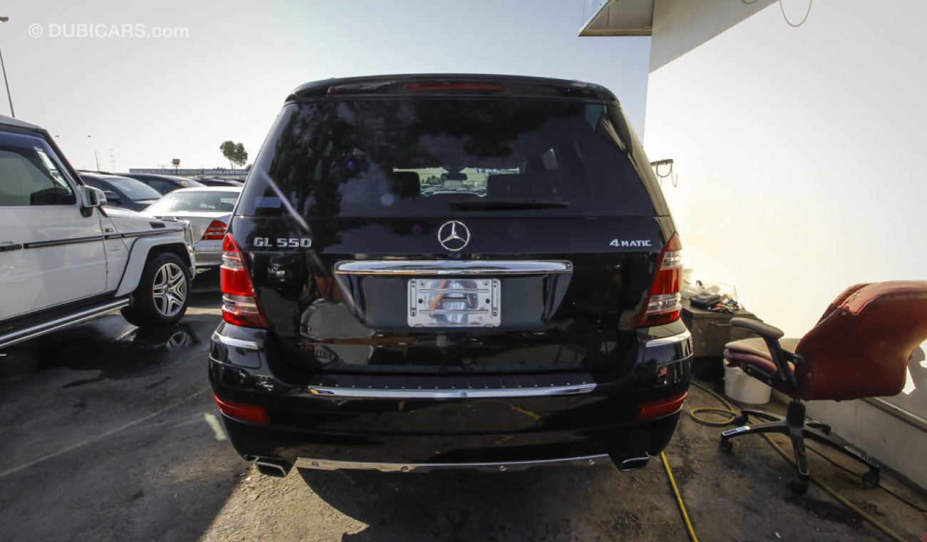 Used Mercedes-Benz GL 500 2008 for sale in Dubai - 38982
