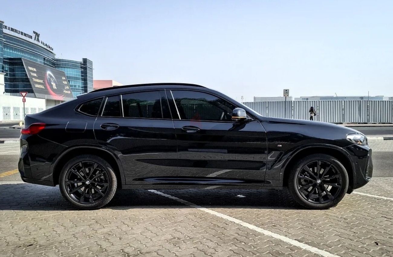 Used BMW X4 2023 for sale in Dubai - 914534