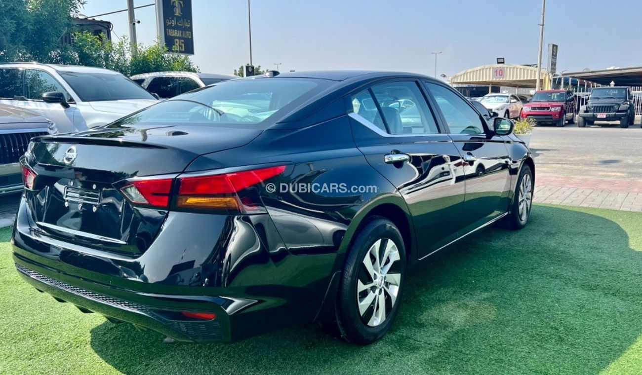 Used Nissan Altima S 2020 for sale in Dubai - 566883