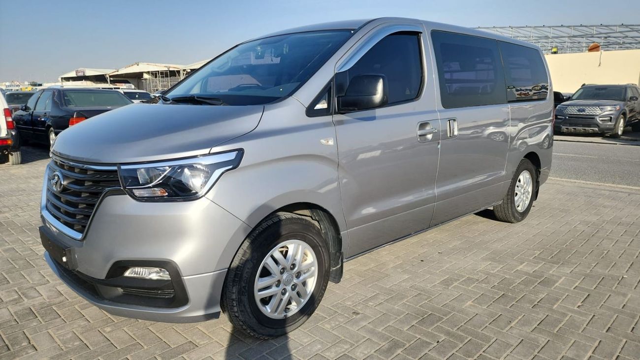 Used Hyundai H-1 Starex ١١١١ 2019 for sale in Dubai - 715672