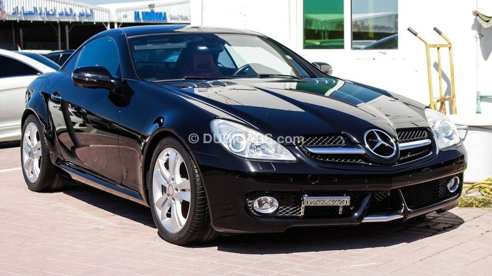مستعملة مرسيدس بنز SLK 350 convertible hard top 2009 للبيع في دبي - 307001