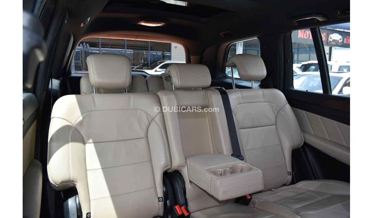 Used Mercedes-Benz GL 500 2014 for sale in Dubai - 224228