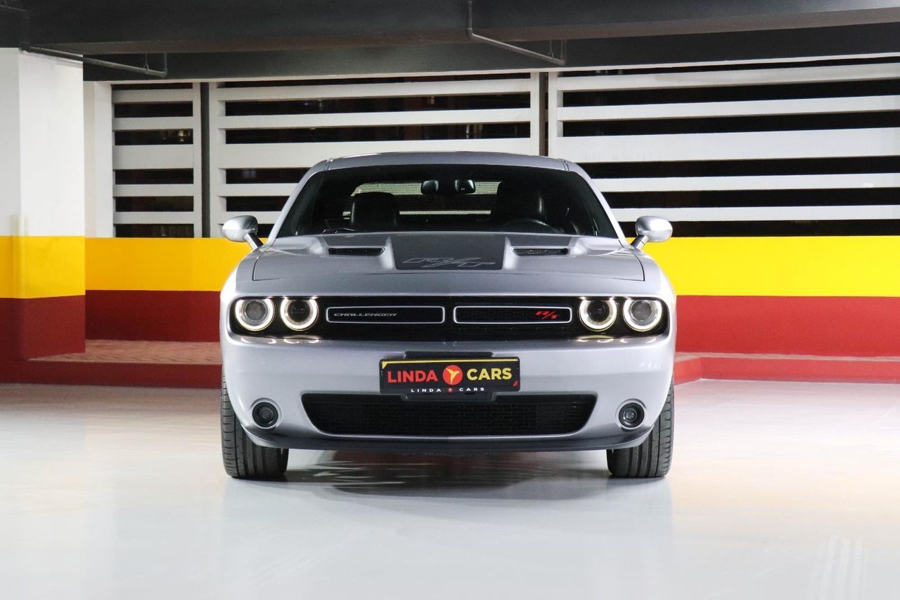 Used Dodge Challenger LA 2015 for sale in Dubai - 570830