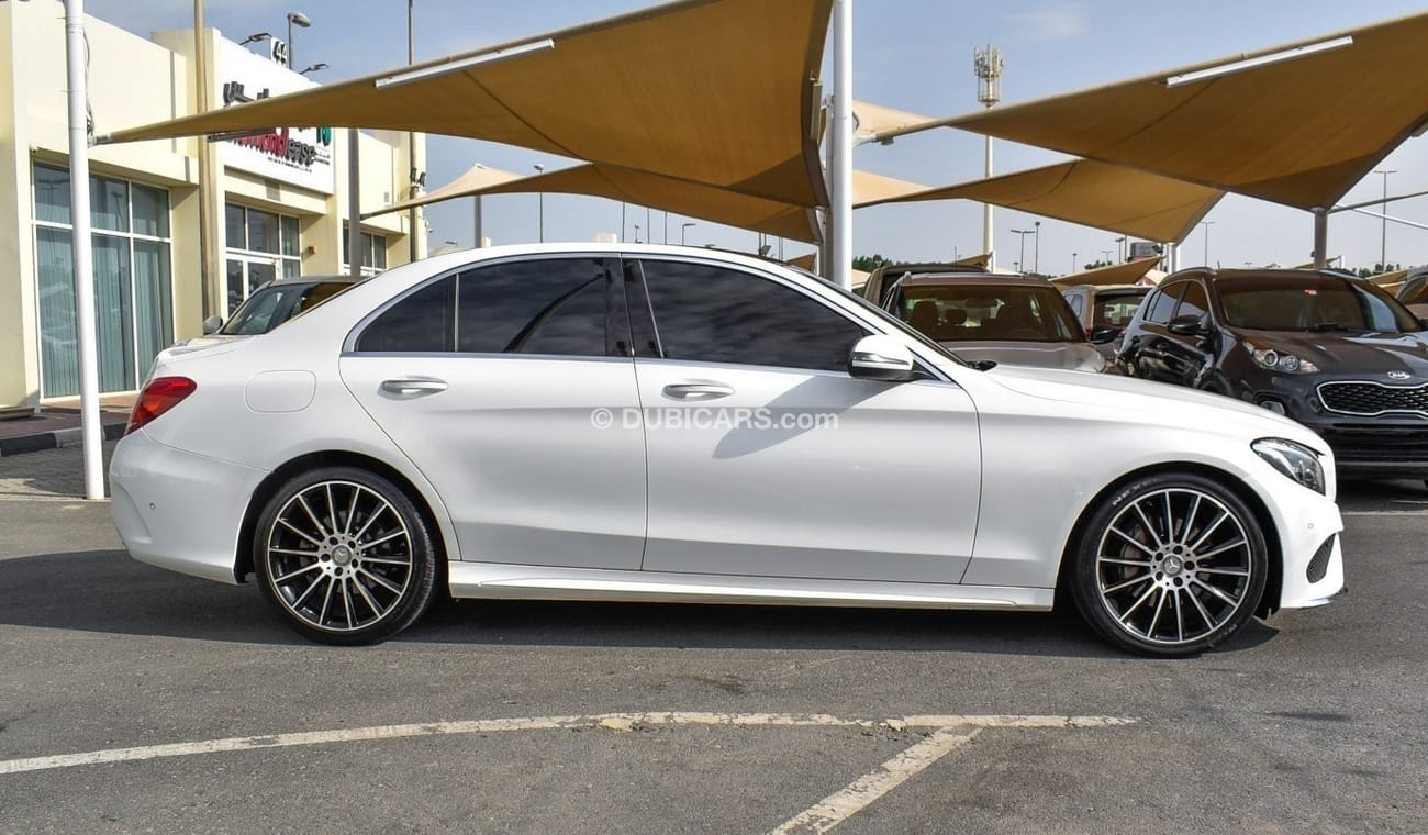 Used Mercedes-Benz C200 2016 for sale in Dubai - 709298