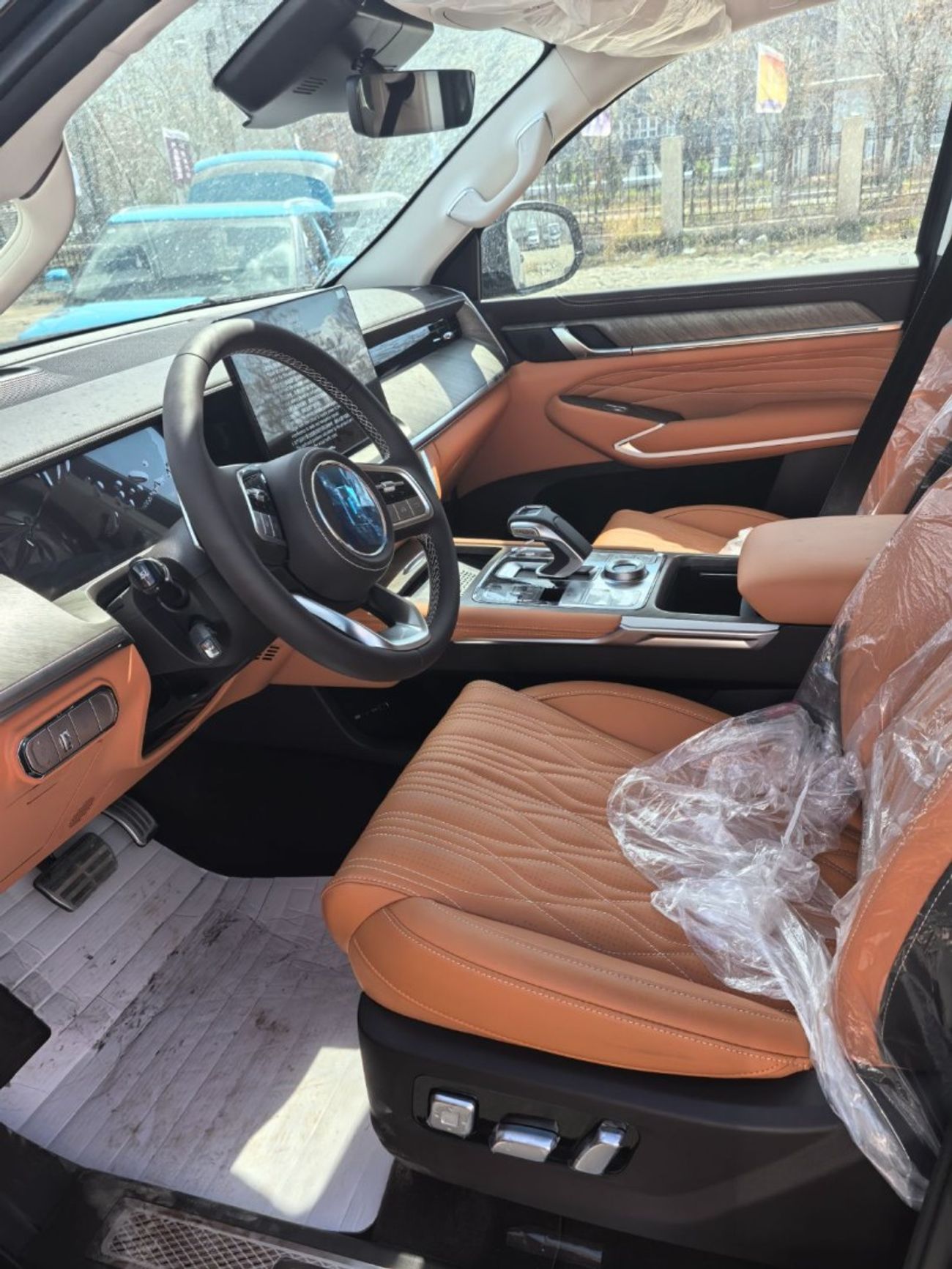 جديدة تانك 500 TANK 500-3.0T-Mid edition-5 seater 2025 للبيع في دبي - 842955