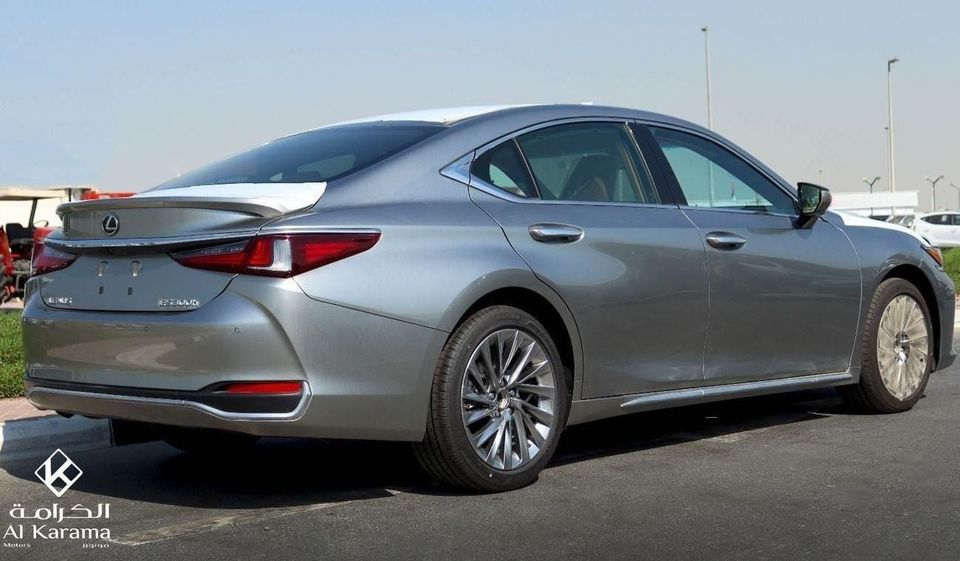 جديدة لكزس ES300h Hybrid | 360-degree Camera 2025 للبيع في دبي - 805040