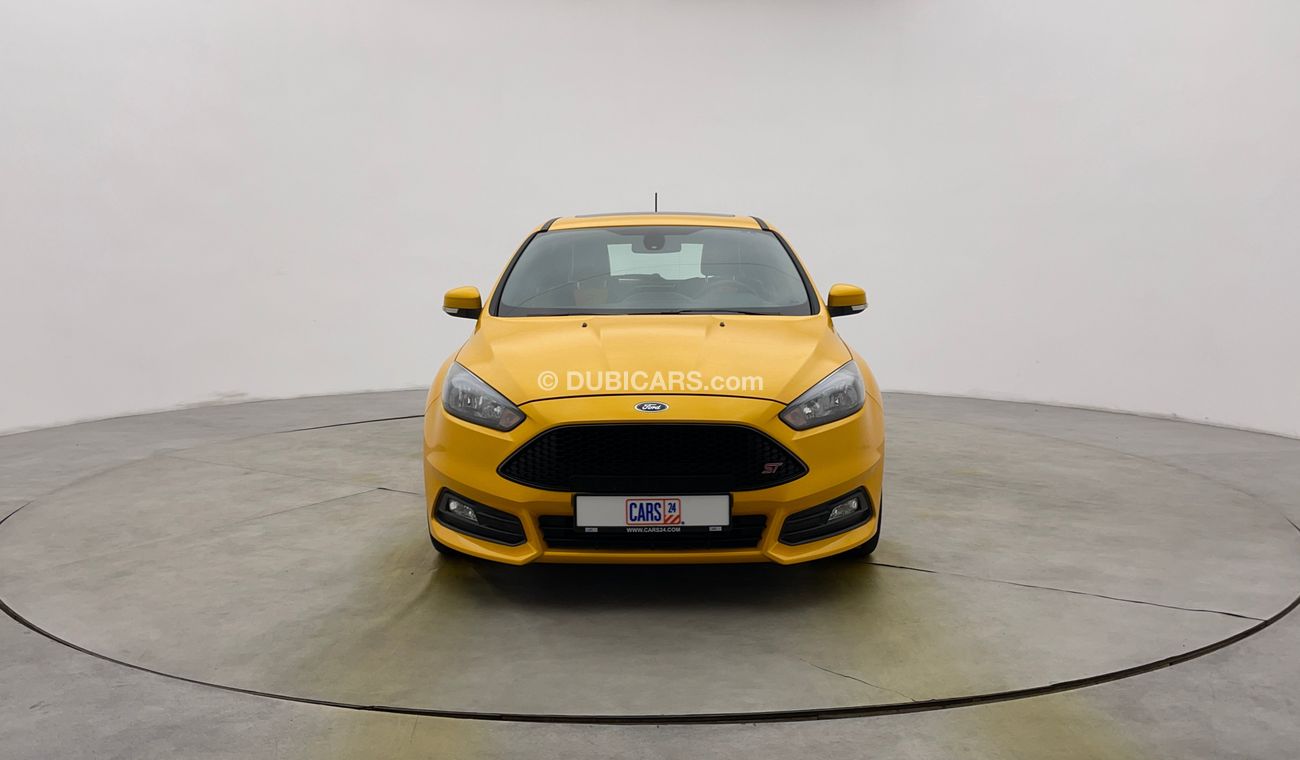 Used Ford Focus ST 2000 2018 for sale in Dubai - 484420