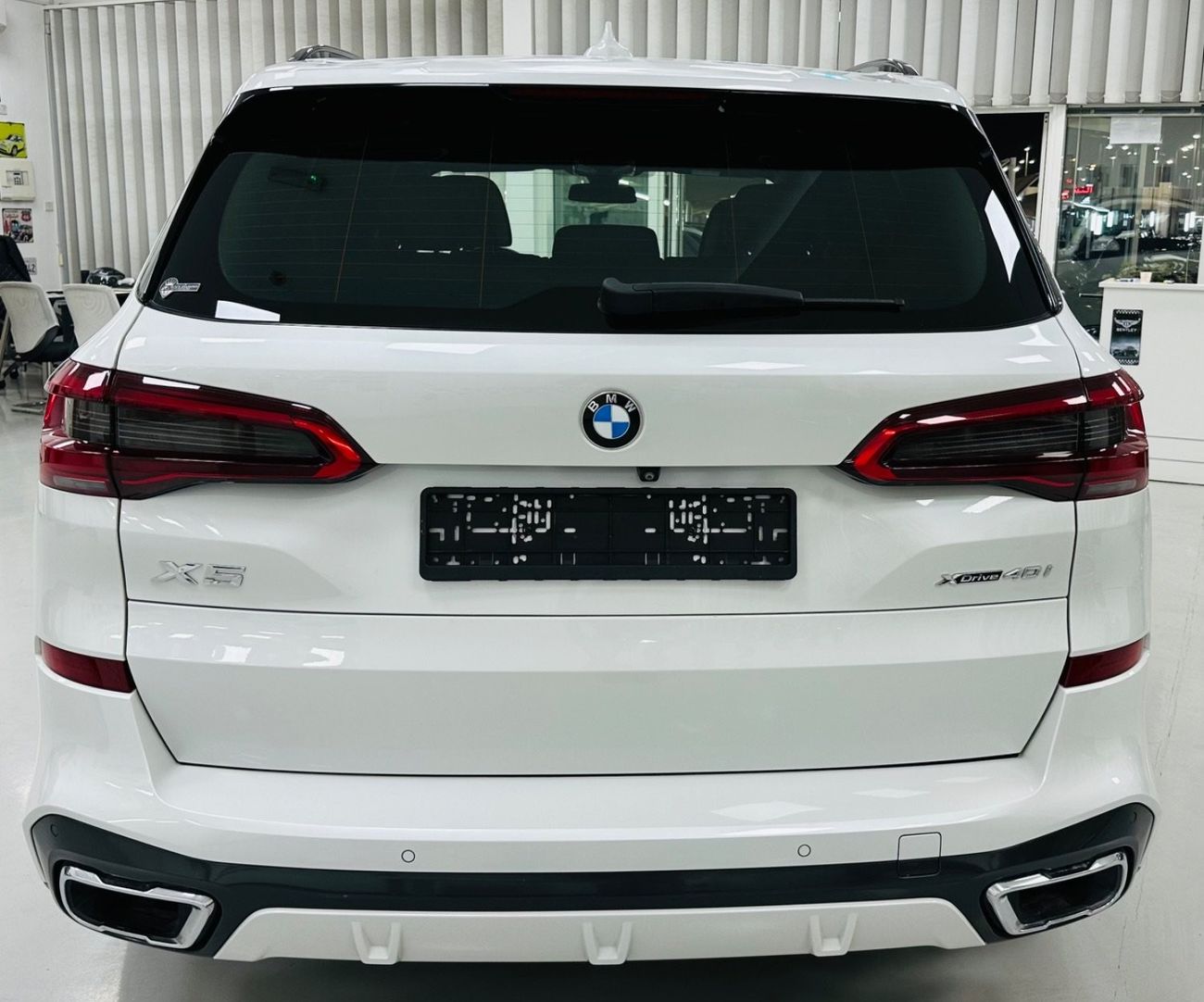 Used BMW X5 40i M Sport GCC ..Original Paint .. FSH .. Perfect Condition .. V6 .. M kit .. Top ...