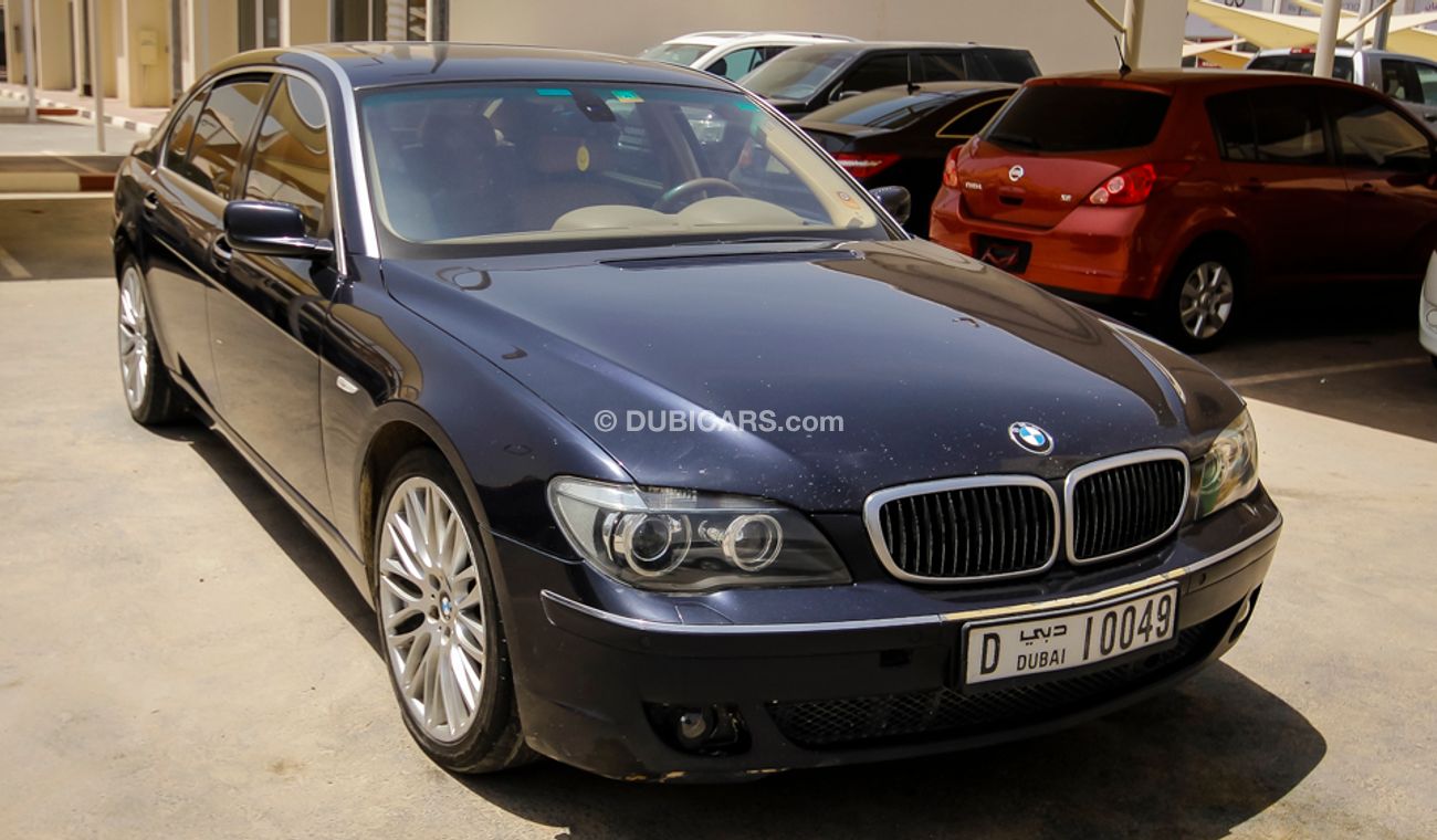 Used BMW 750Li Li 2007 for sale in Sharjah - 99214