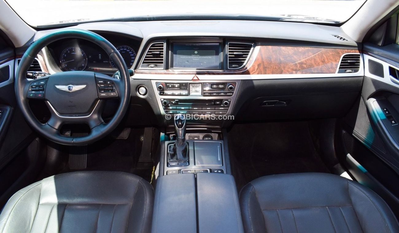 Used Hyundai Genesis G330 2015 for sale in Ajman - 518073