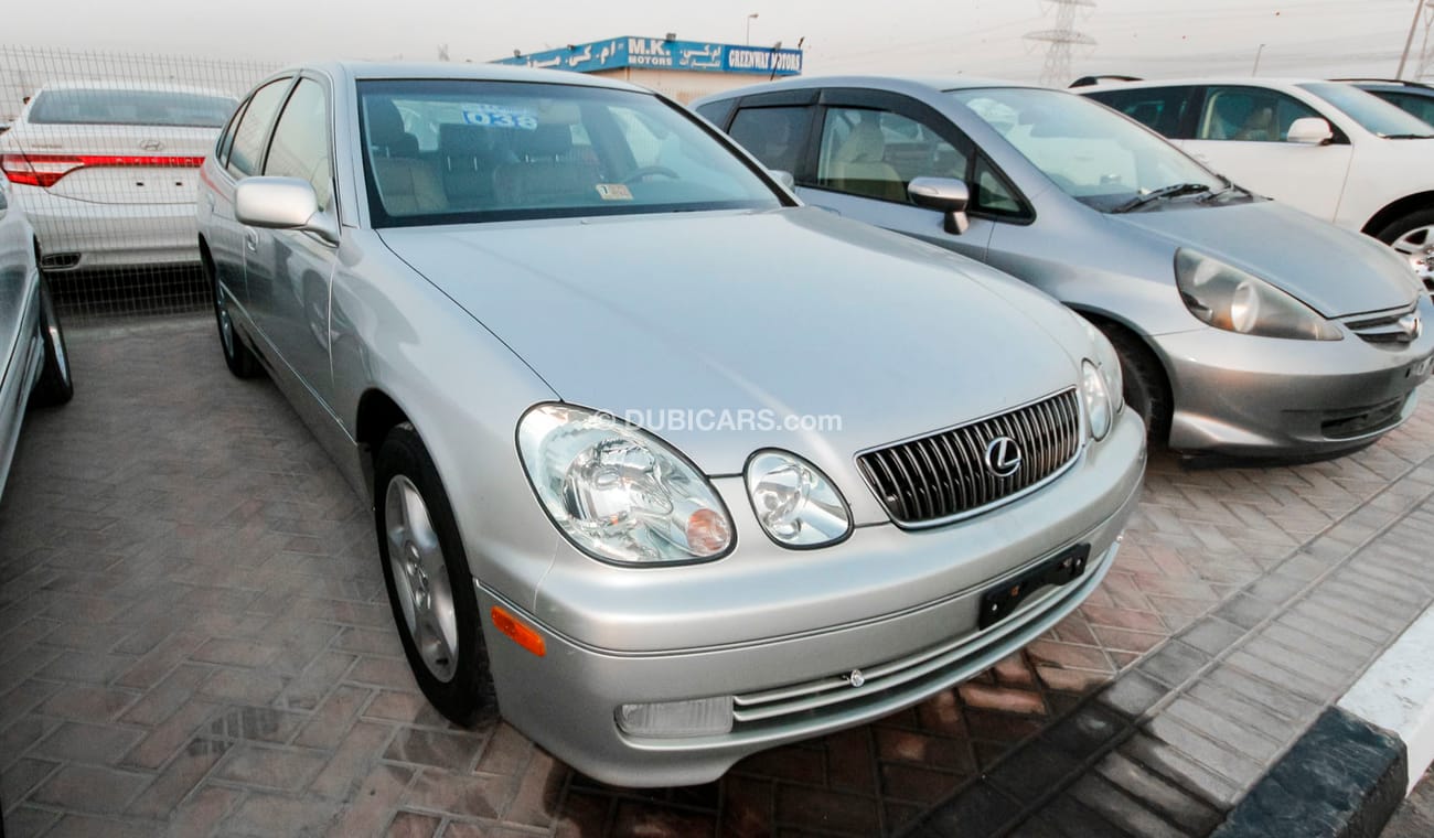 Used Lexus ES 300 2005 for sale in Dubai - 8705