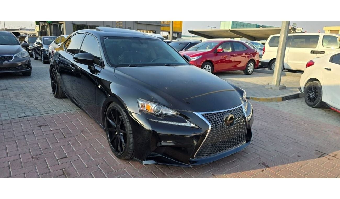 Used Lexus IS250 2019 for sale in Sharjah - 809230