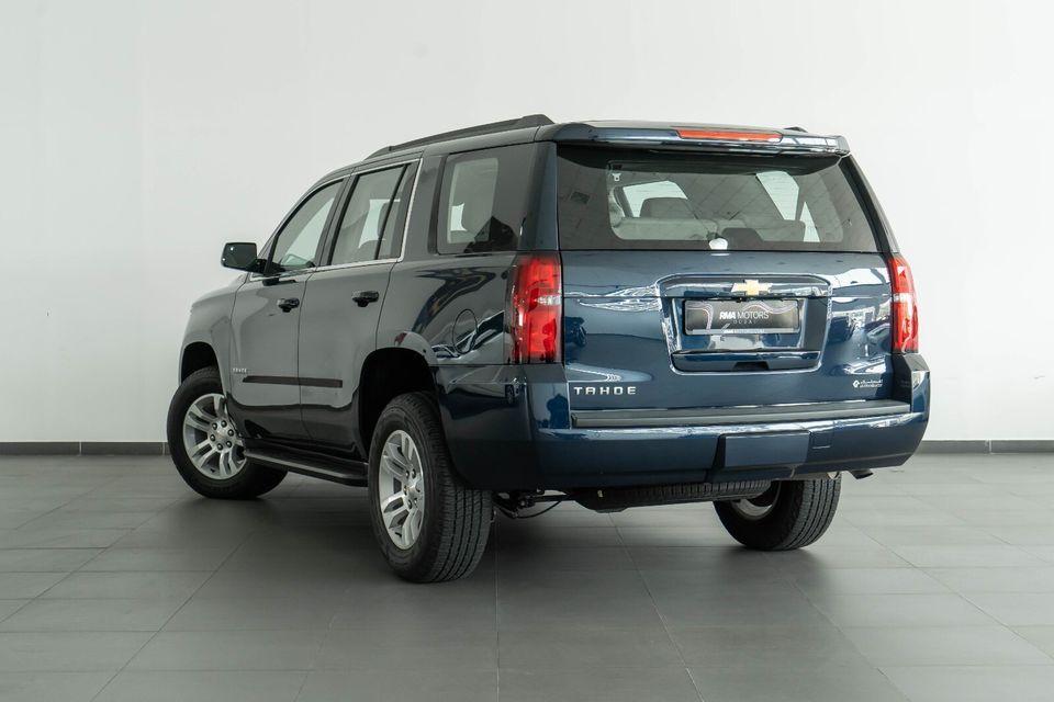 Used Chevrolet Tahoe LS 4WD (8-Seater) 5.3 2020 for sale in Dubai - 462086