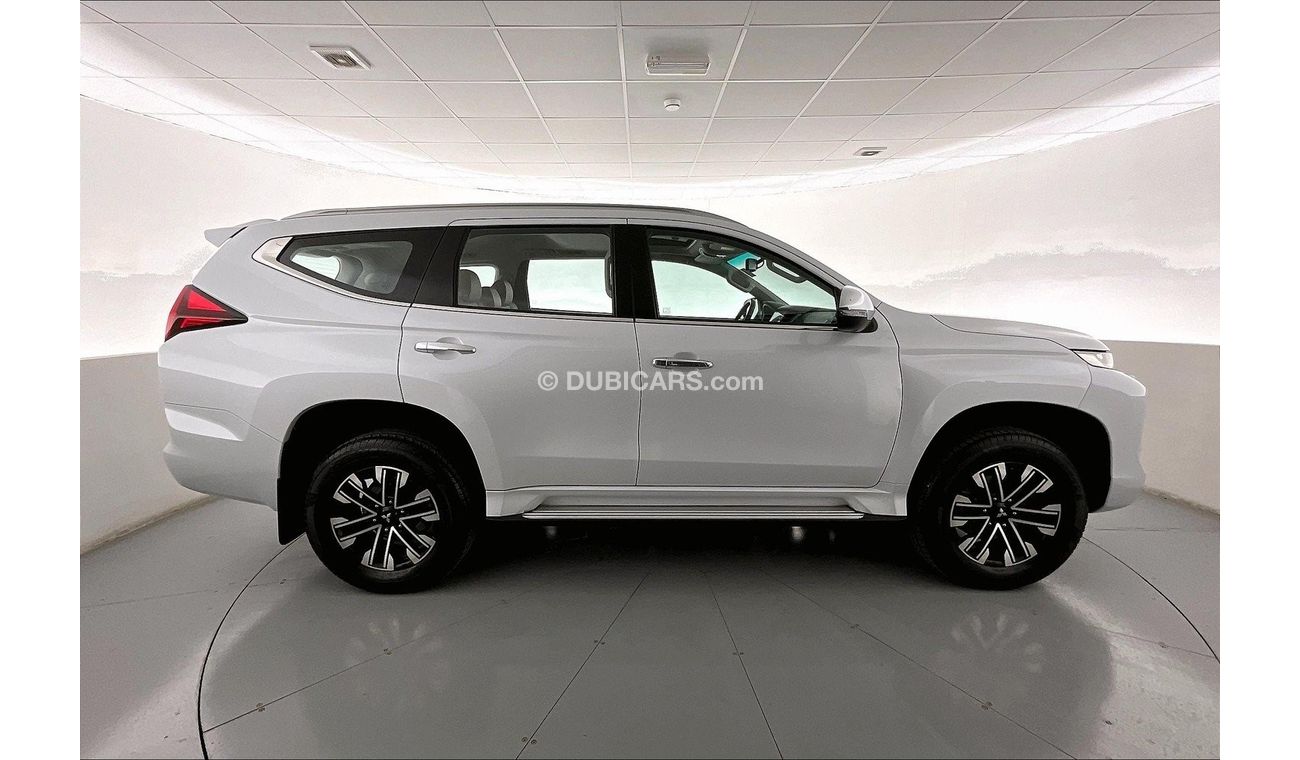 Used Mitsubishi Montero GLS Premium 2020 for sale in Dubai - 671413