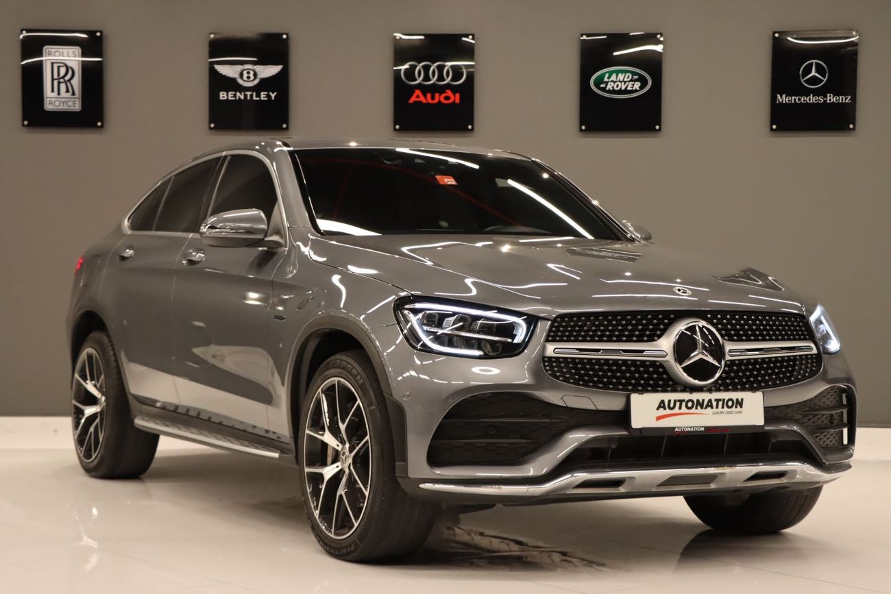 Used Mercedes-Benz GLC Coupe 300 2021 for sale in Dubai - 861324
