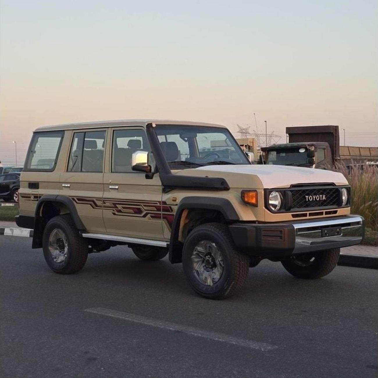 New Toyota Land Cruiser 70 2025 Toyota LC76 4.0L Mid Option 2025 for sale in Dubai - 825407