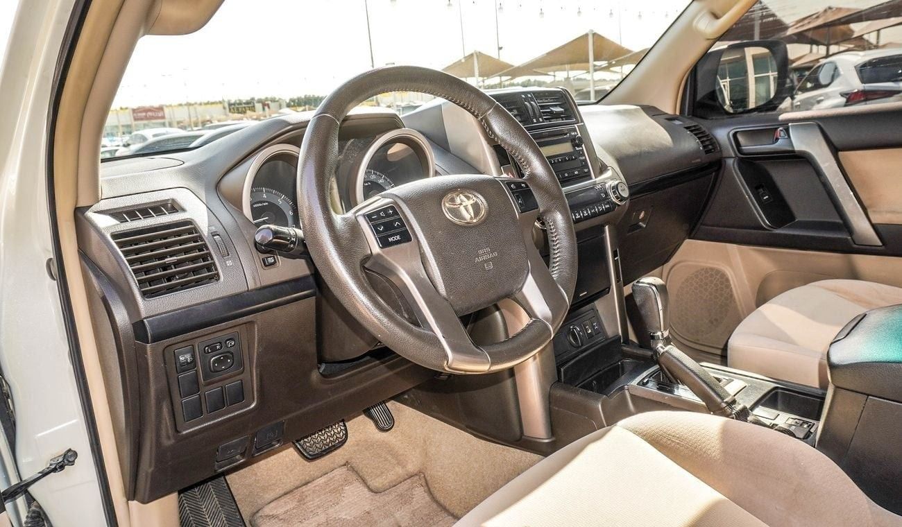 Used Toyota Prado TXL 4.0L V6 2010 for sale in Dubai - 813345