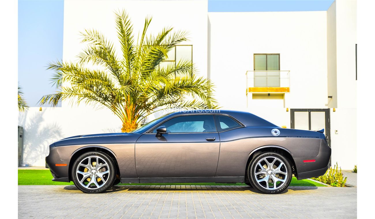 Used Dodge Challenger 2015 for sale in Dubai - 168976