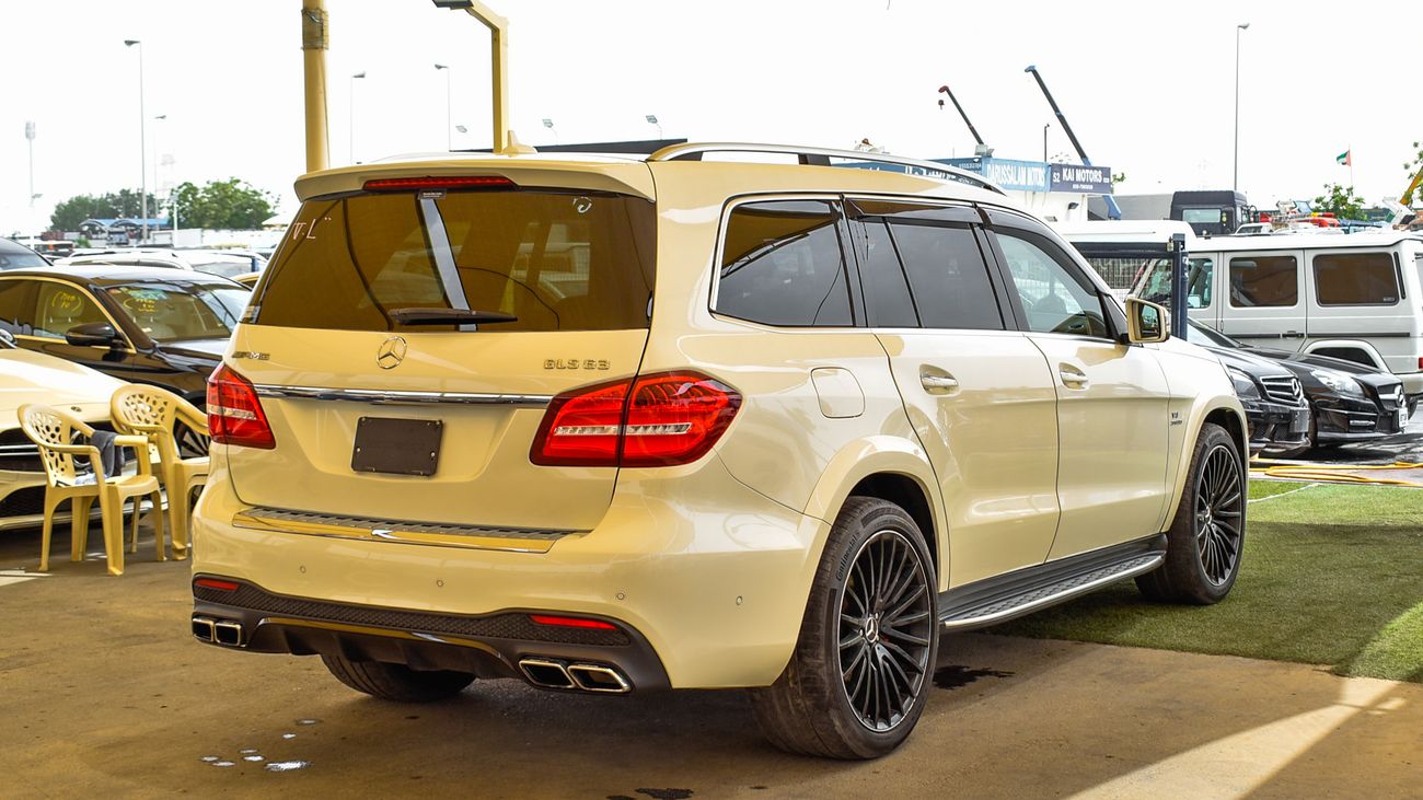 Used Mercedes-Benz GLS 63 2017 for sale in Dubai - 736132