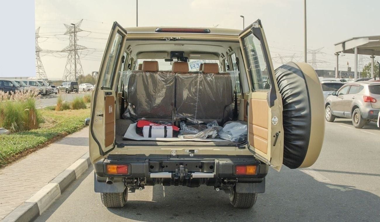 New Toyota Land Cruiser 70 2025 Toyota Land Cruiser LC 76 4.0L AT ...