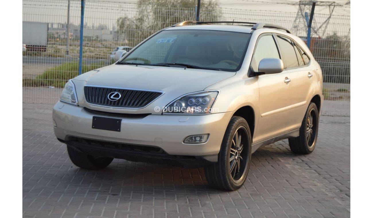 Used Lexus RX 330 Full option clean car 2005 for sale in Dubai - 594408