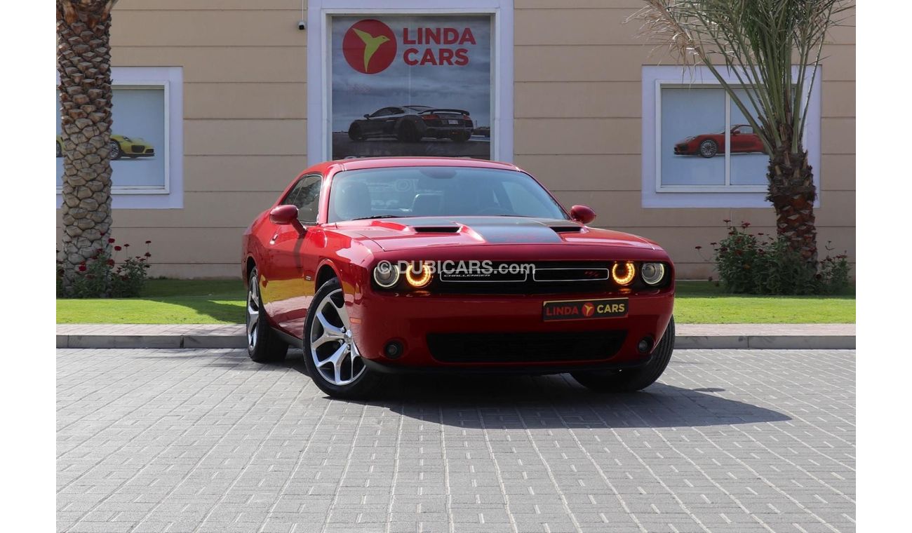 Used Dodge Challenger LA 2015 for sale in Dubai - 618576