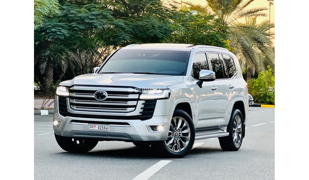Used Toyota Land Cruiser VXR 2022 for sale in Dubai - 596018