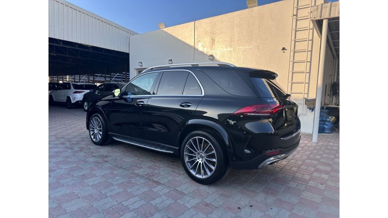 Used Mercedes-Benz GLE 450 2022 for sale in Dubai - 701552