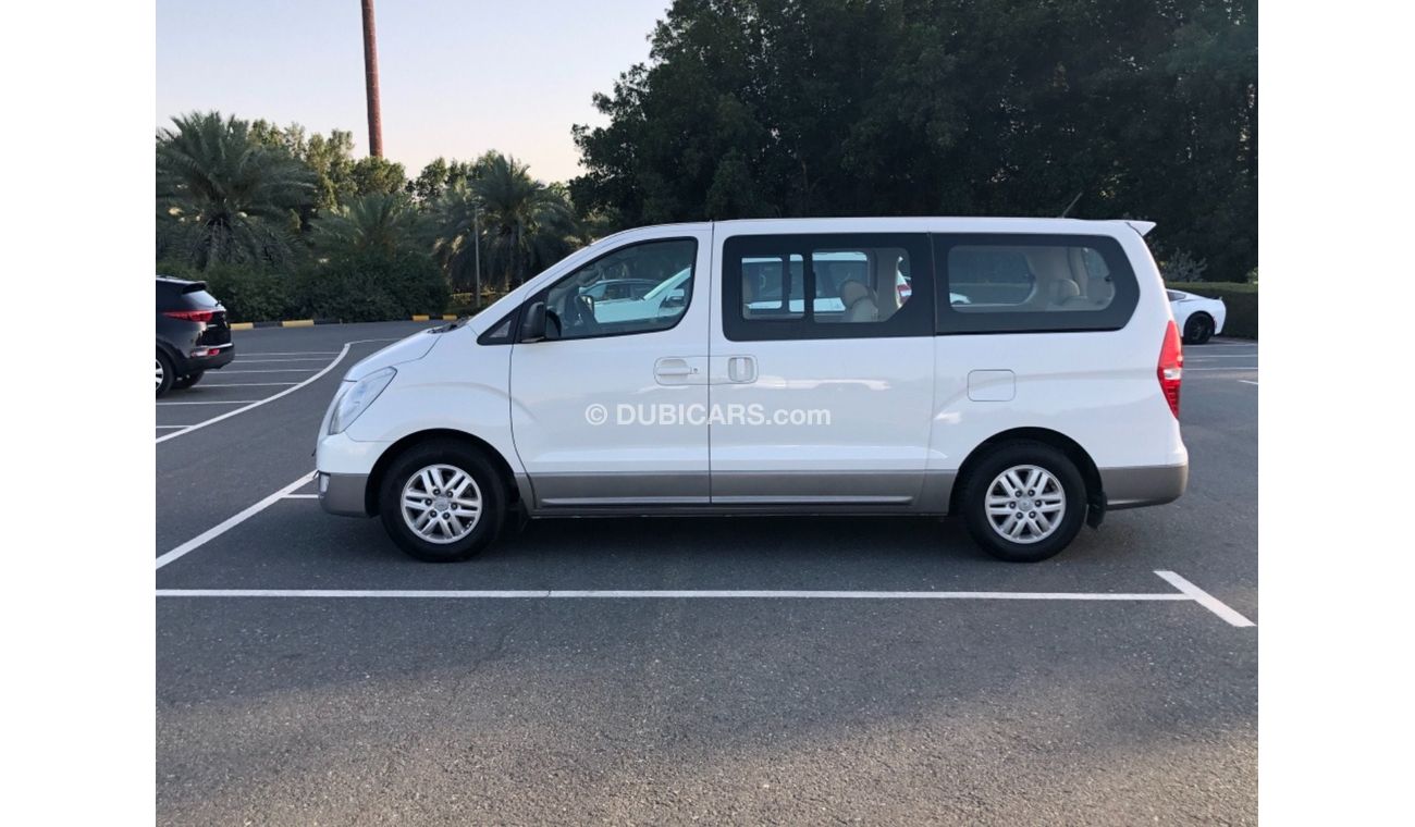 Used Hyundai H-1 MODEL 2018 GCC CAR PERFECT CONDITION INSIDE AND ...