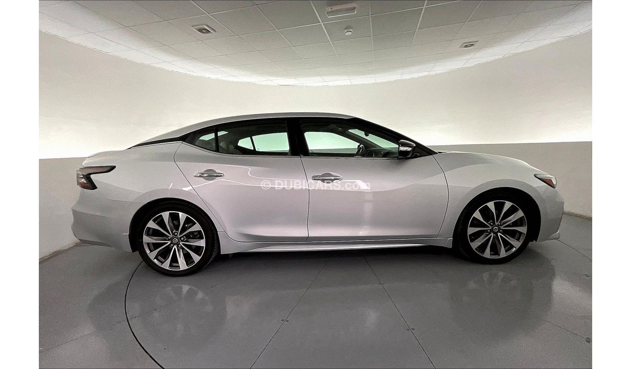 Used Nissan Maxima SR 2019 for sale in Dubai - 642358