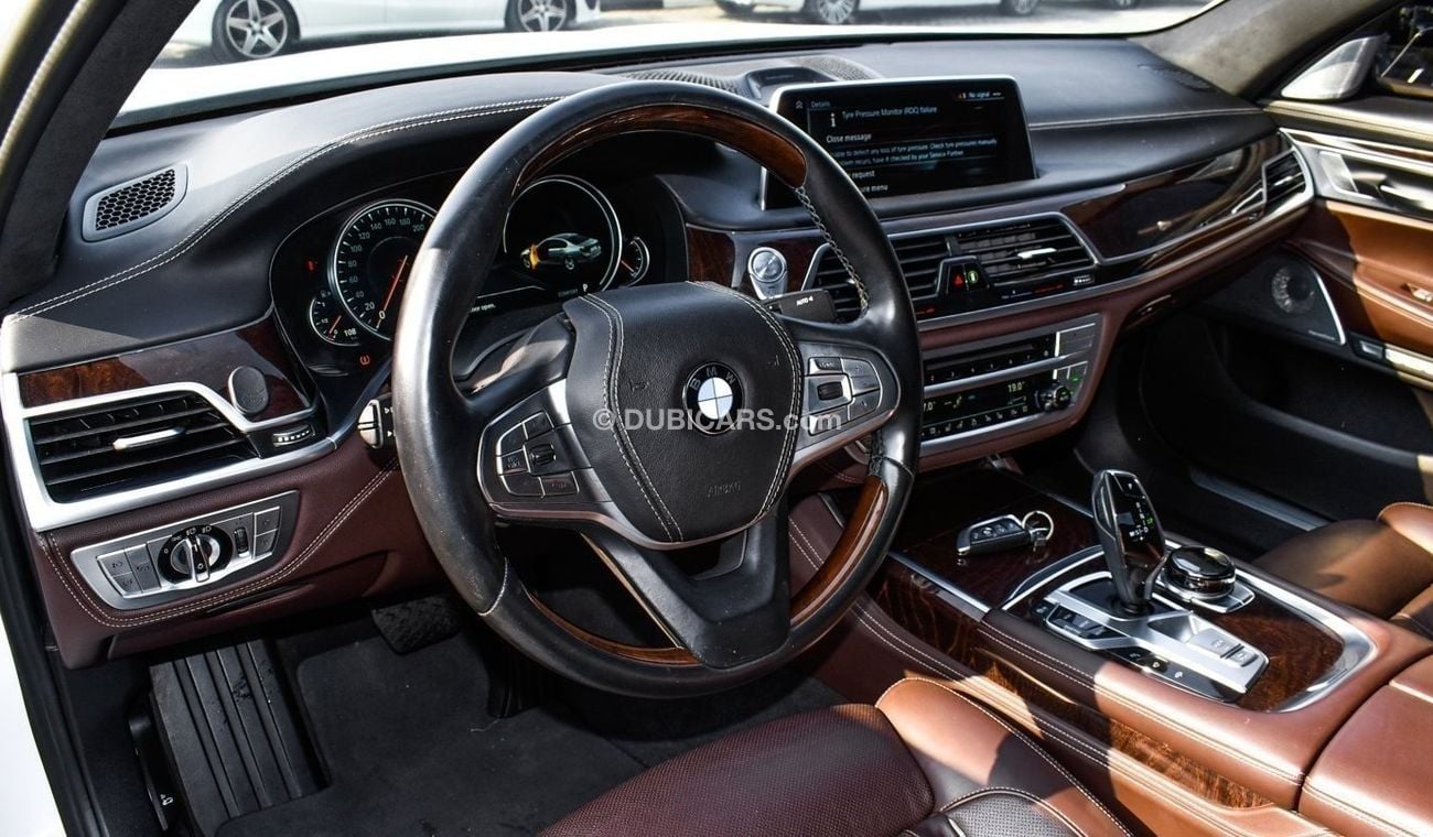 Used BMW 750Li LI XDrive 2016 for sale in Sharjah - 697806