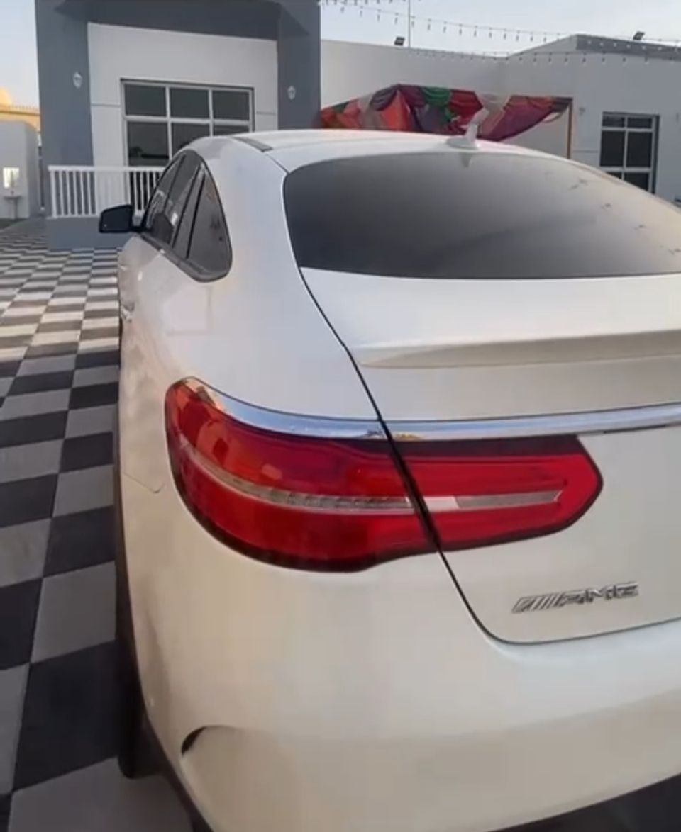 Used Mercedes-Benz GLE 43 AMG Coupe 3.0L 2019 for sale in Dubai - 876397