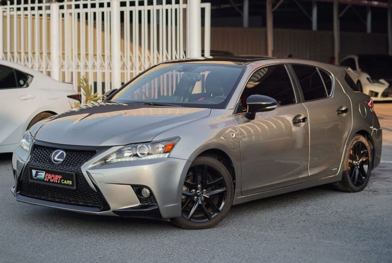 Used Lexus CT 200h Platinum 1.8L 2016 for sale in Dubai - 791877