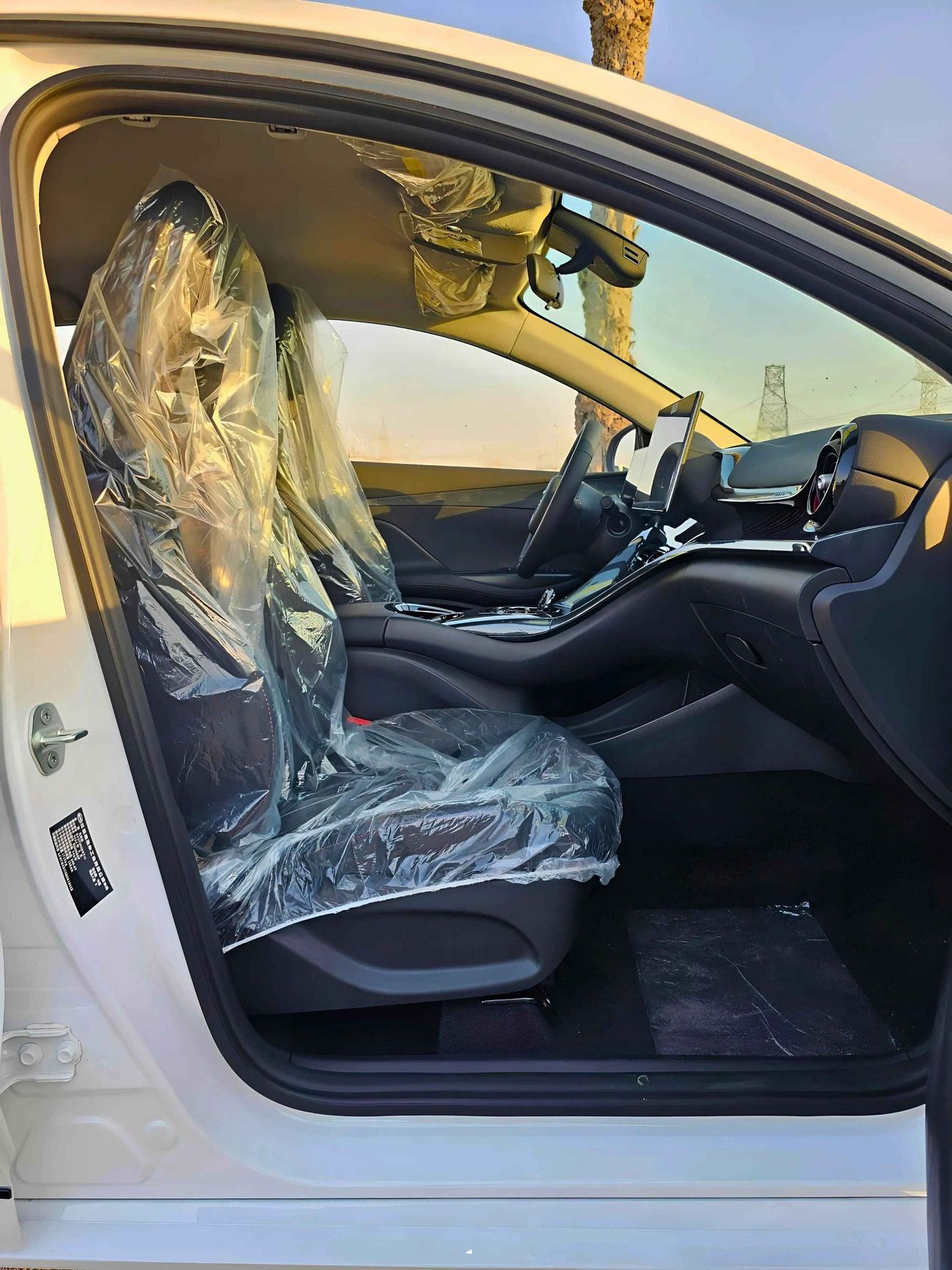 New BYD e2 ELECTRIC LUXURY / 405KM RANGE (CODE # 68028) 2025 for sale in Dubai - 821378