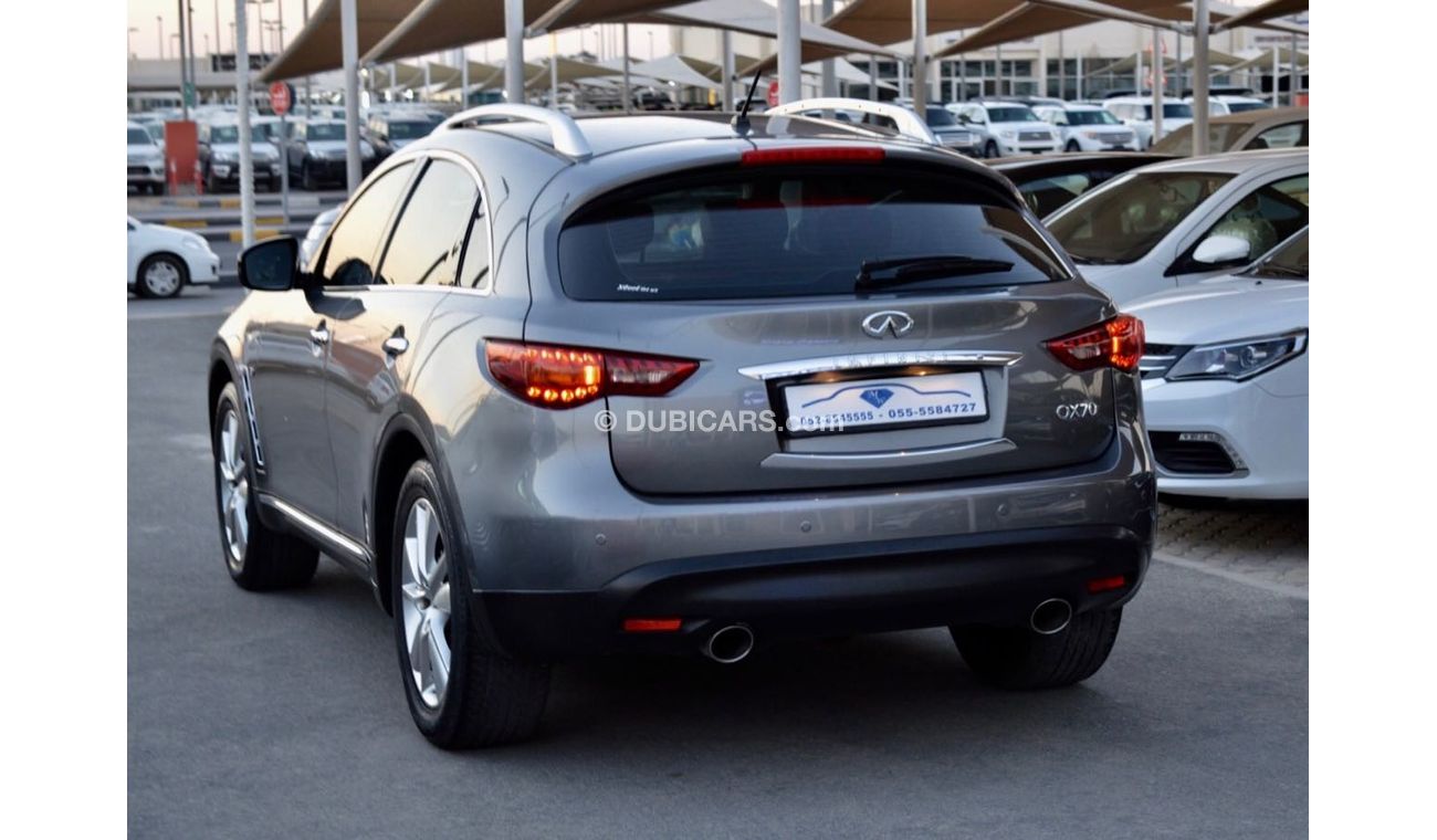 Used Infiniti QX70 QX 70 GCC ORIGINAL PAINT Republic 2014 for sale in ...