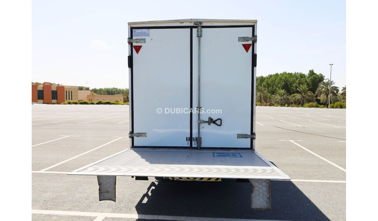 Used Mitsubishi Fuso Canter Fuso | Long Chassis with Tail-Lift | Low ...