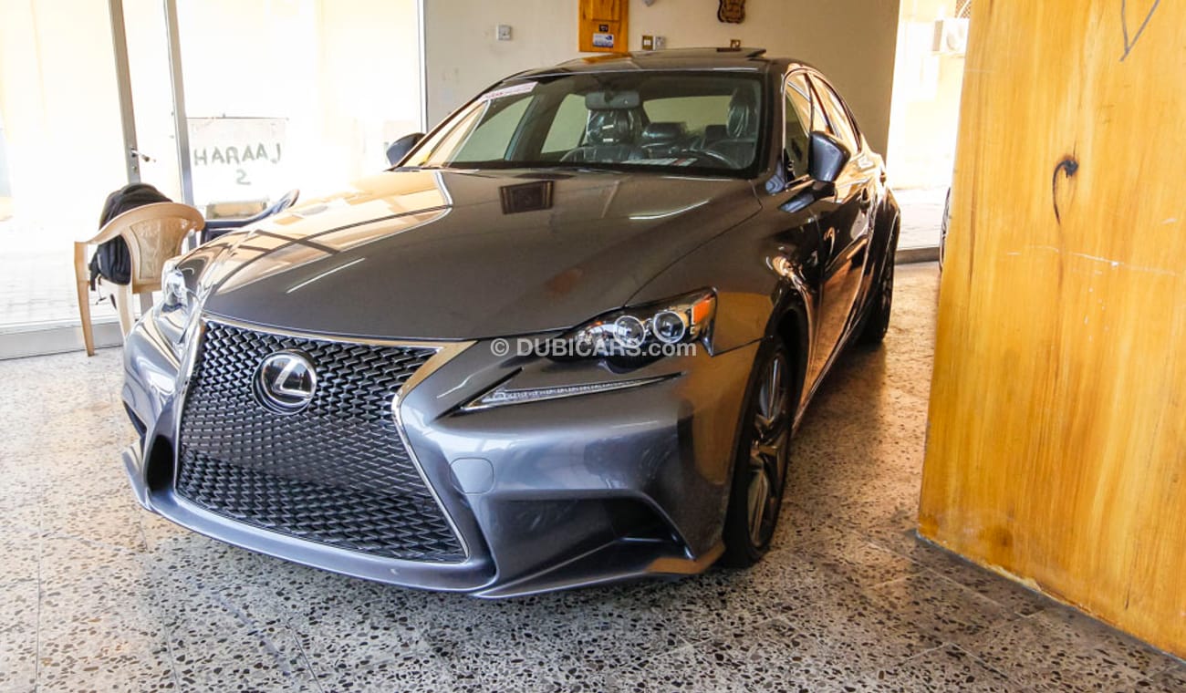 Used Lexus IS250 2014 for sale in Dubai - 27913