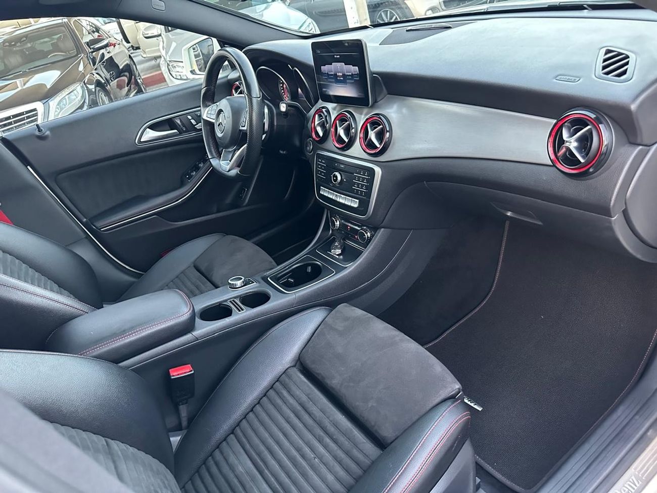 Used Mercedes-Benz CLA 250 Sport 45 Mercedes CLA 250_Gcc_2018_Excellent ...