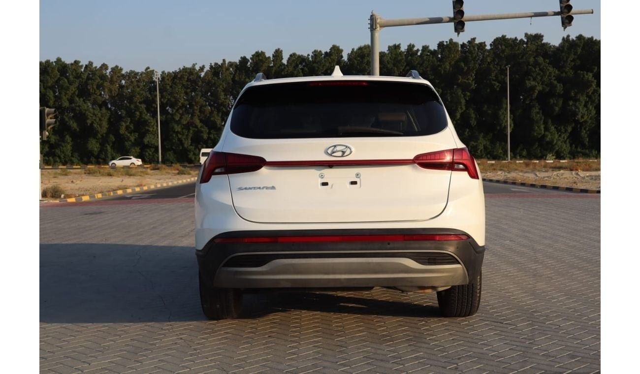 Used Hyundai Santa Fe GL Panorama 2.4L 2021 for sale in Sharjah - 798394