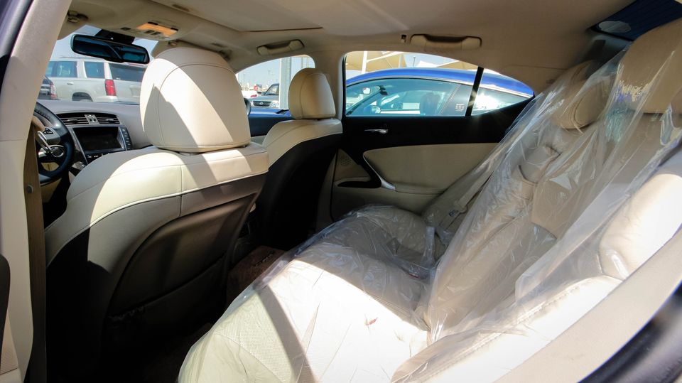 Used Lexus IS300 2012 for sale in Sharjah - 73850