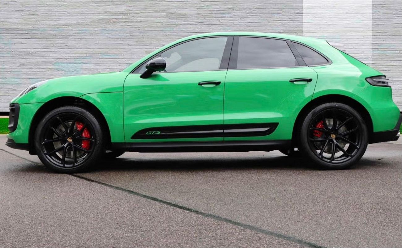 New RIGHT HAND DRIVE Porsche Macan GTS 2024 for sale in Dubai - 736427