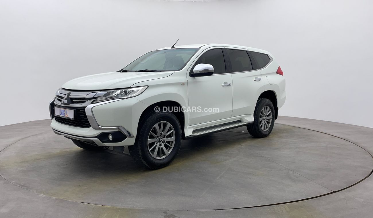 Used Mitsubishi Montero SPORT 3000 2017 for sale in Dubai - 473788