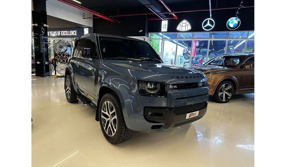 Used 90 SE P300 2.0L 2021 Tasman Blue Land Rover Defender 90 P300 / GCC ...