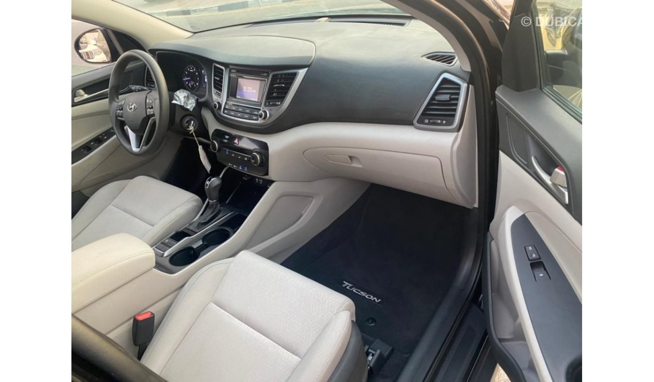 Used 2018 HYUNDAI TUCSON AWD 2.0L / MID OPTION 2018 for sale in Dubai ...